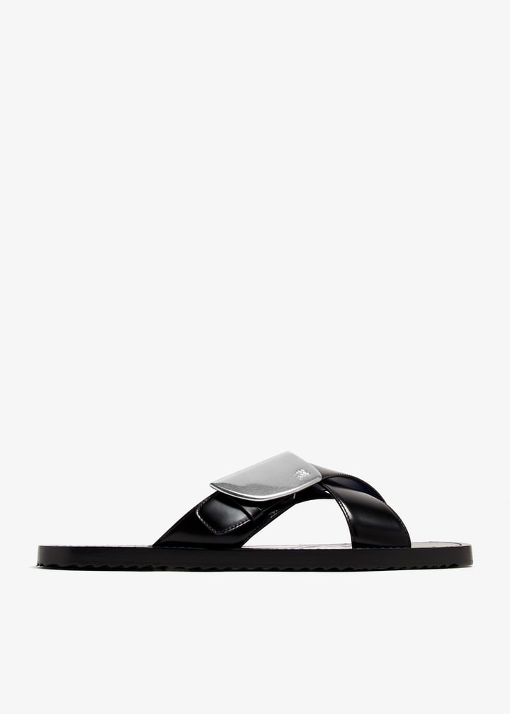 Burberry Strip Shield sandals for Men - Black in UAE | Level Shoes