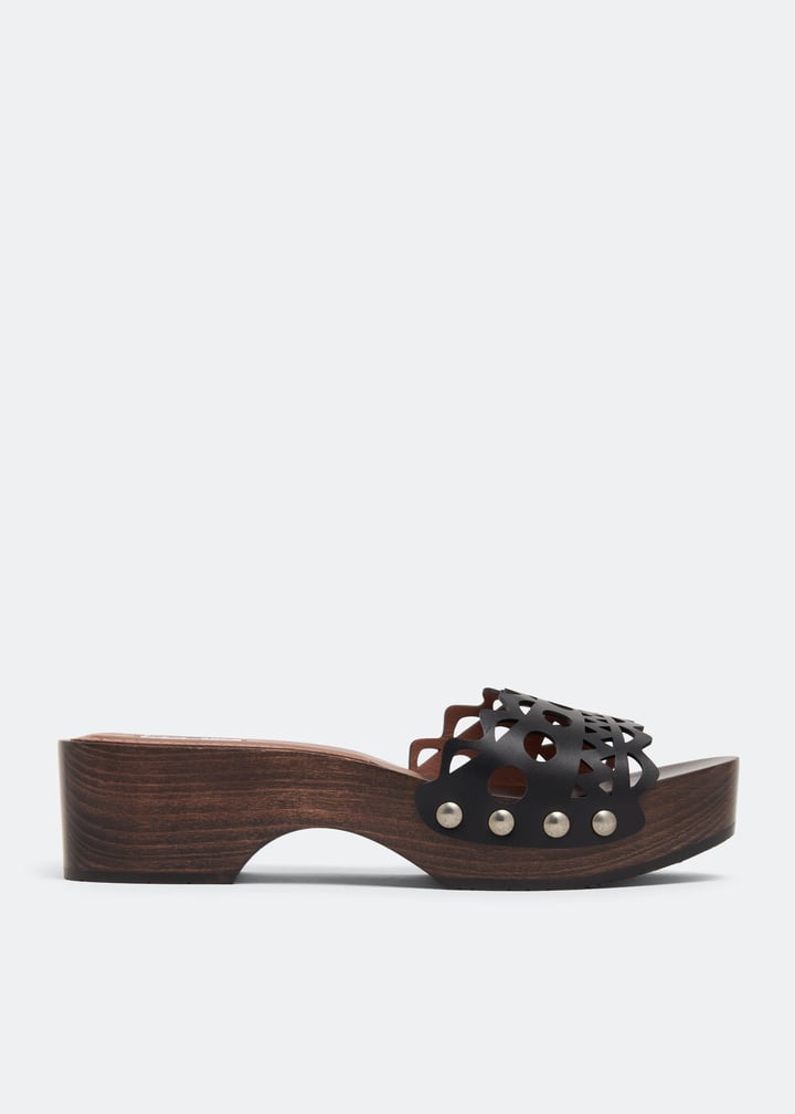 Alaïa Vienne clogs for Women - Black in UAE | Level Shoes