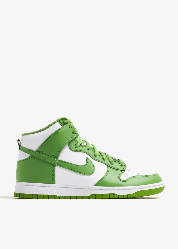 Nike Dunk High 'Chlorophyll' sneakers for Men - Green in UAE | Level Shoes