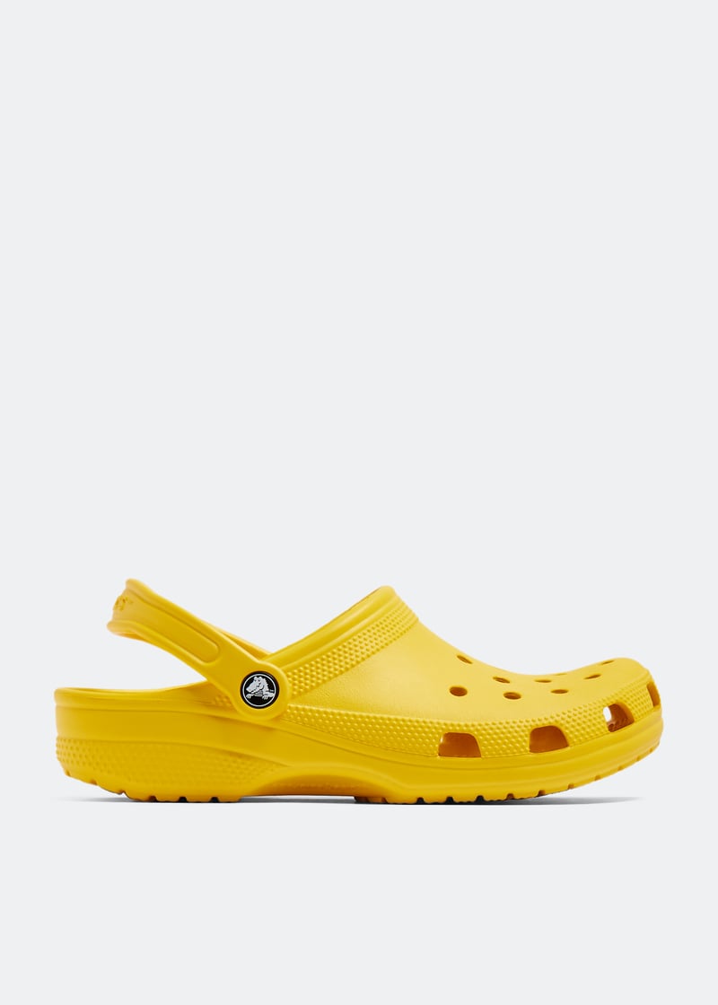 Crocs Classic clogs for Men - Yellow in UAE | Level Shoes